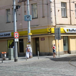 Raiffeisenbank a další banky ukončí provádění odchozích plateb do Ruska ...